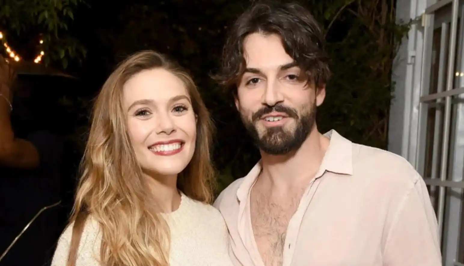 Elizabeth Olsen Sparks Pregnancy Buzz After Baby Bump Appearance in Los ...